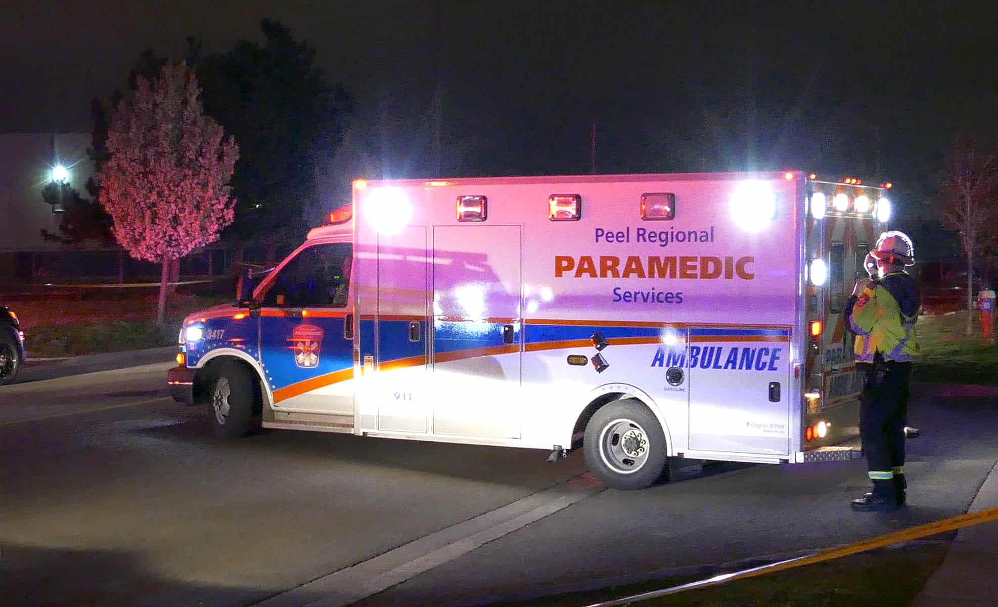 Pedestrian hit by bus rushed to hospital in Mississauga | INsauga