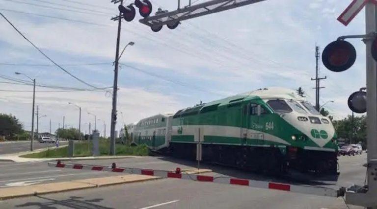 Ten deaths at southern Ontario train crossings is enough, say officials ...