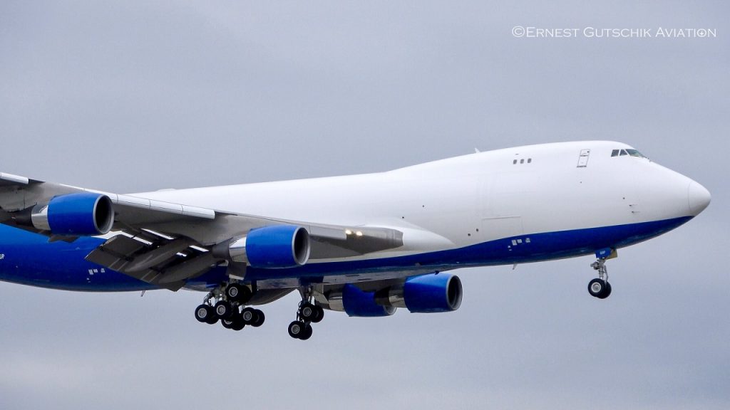 Huge unmarked plane lands at Pearson Airport in Mississauga, likely ...