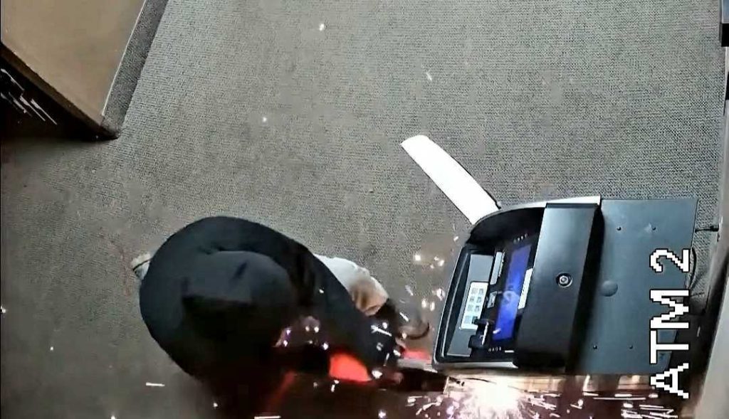 CAUGHT ON VIDEO: ATM chained to a truck and dragged free as Brampton ...