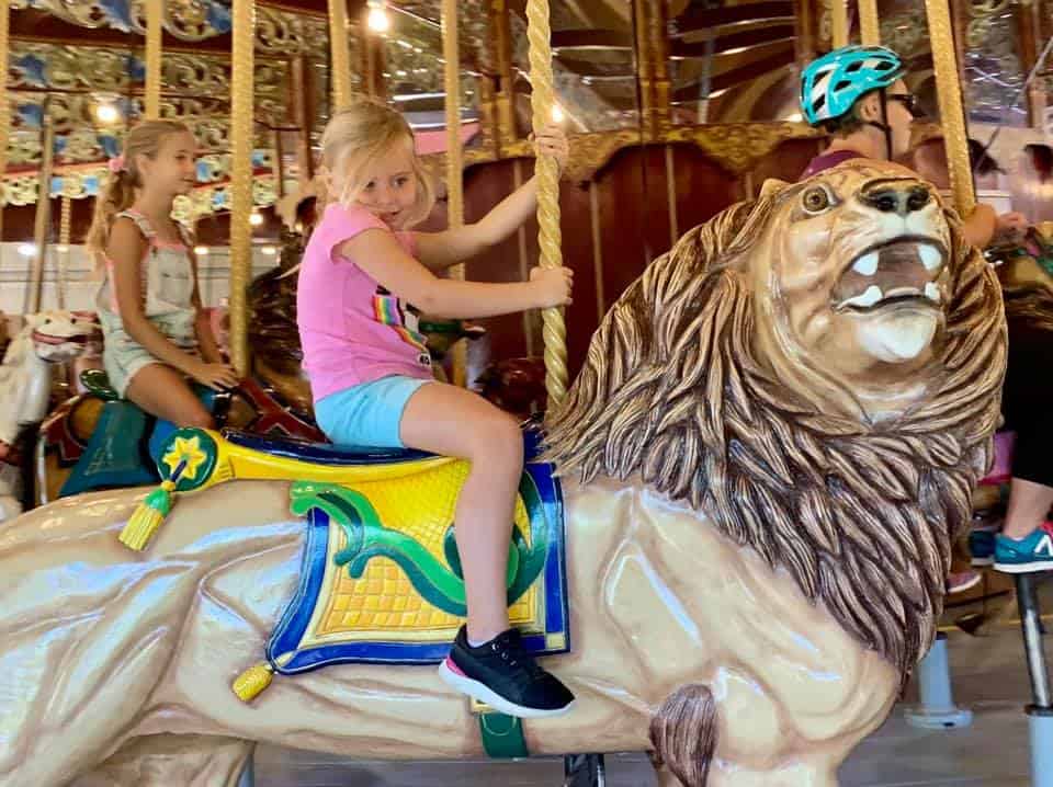 VIDEO: St. Catharines Lakeside Park Carousel's early days still remain ...