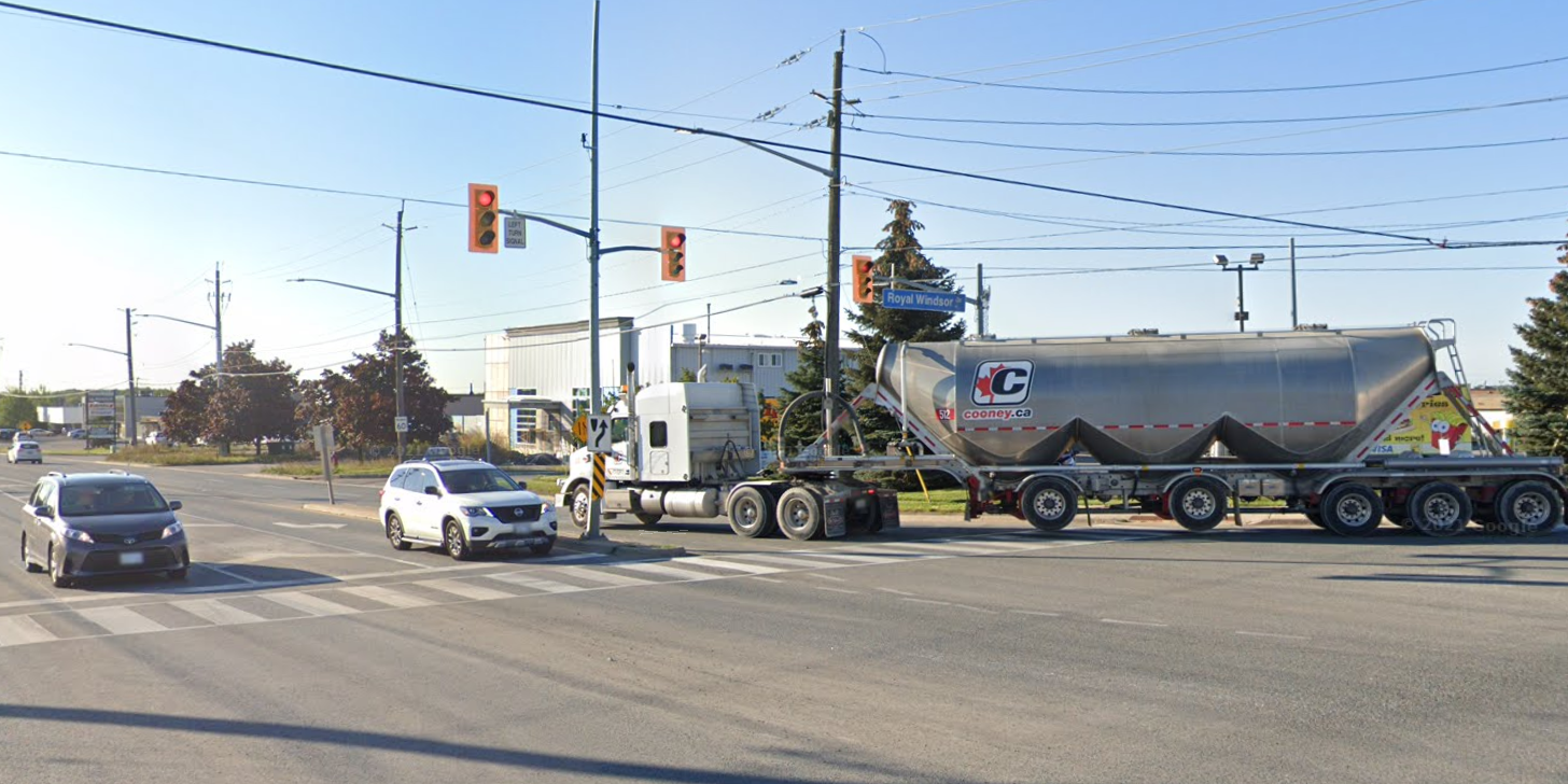Pedestrian taken to trauma centre after morning collision at major ...
