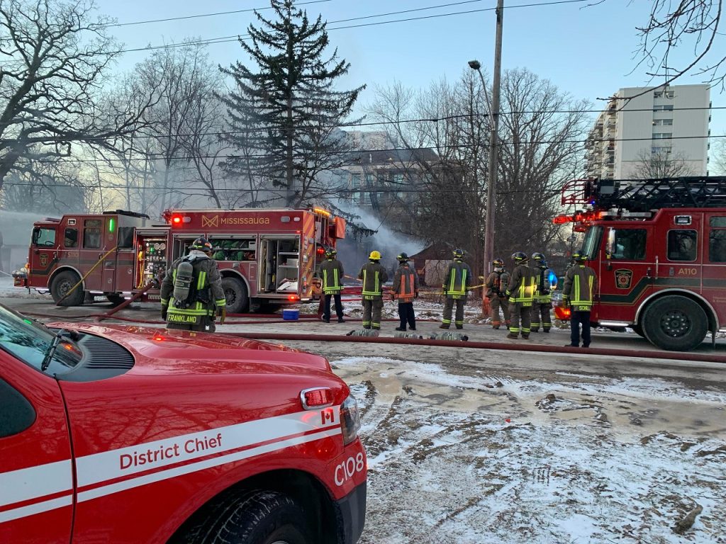 Crews respond to major fire at an abandoned house in Mississauga | INsauga