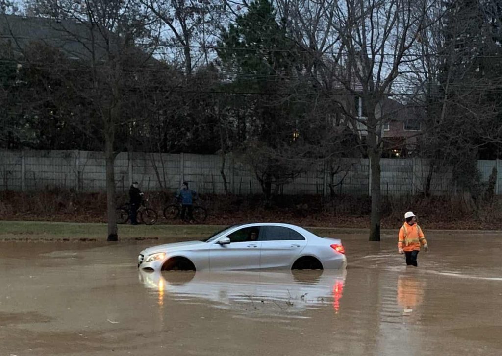 Update: Flood closes major road in Mississauga | INsauga