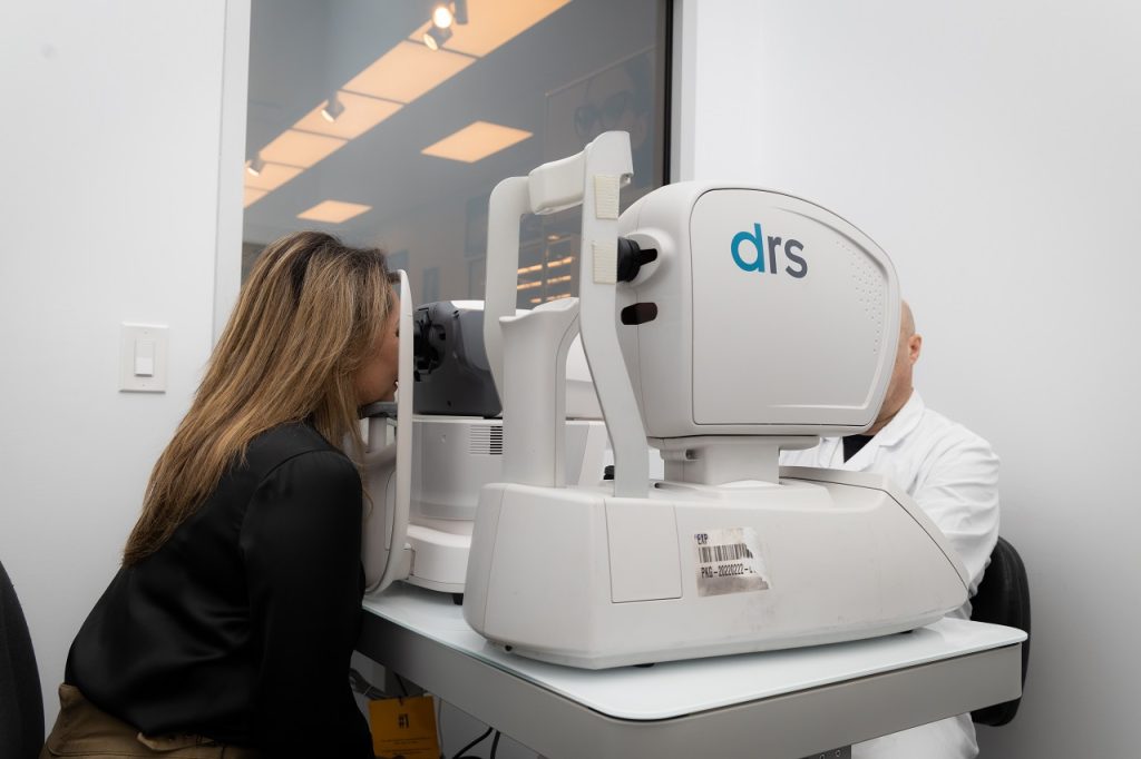 Multi-million dollar state-of-the-art lab built at Hakim Optical in ...