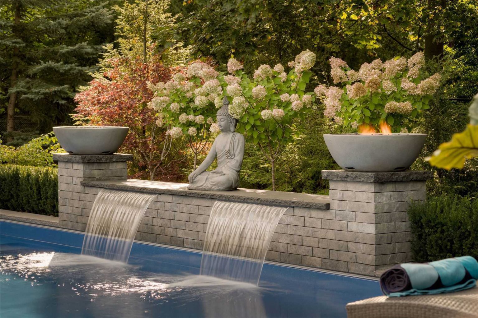 Luxury mansion with backyard waterfall sells for $4.9M in Mississauga ...