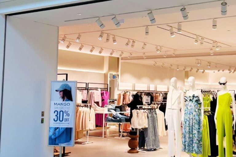 Spanish clothing store known for its Mediterranean style opens in ...