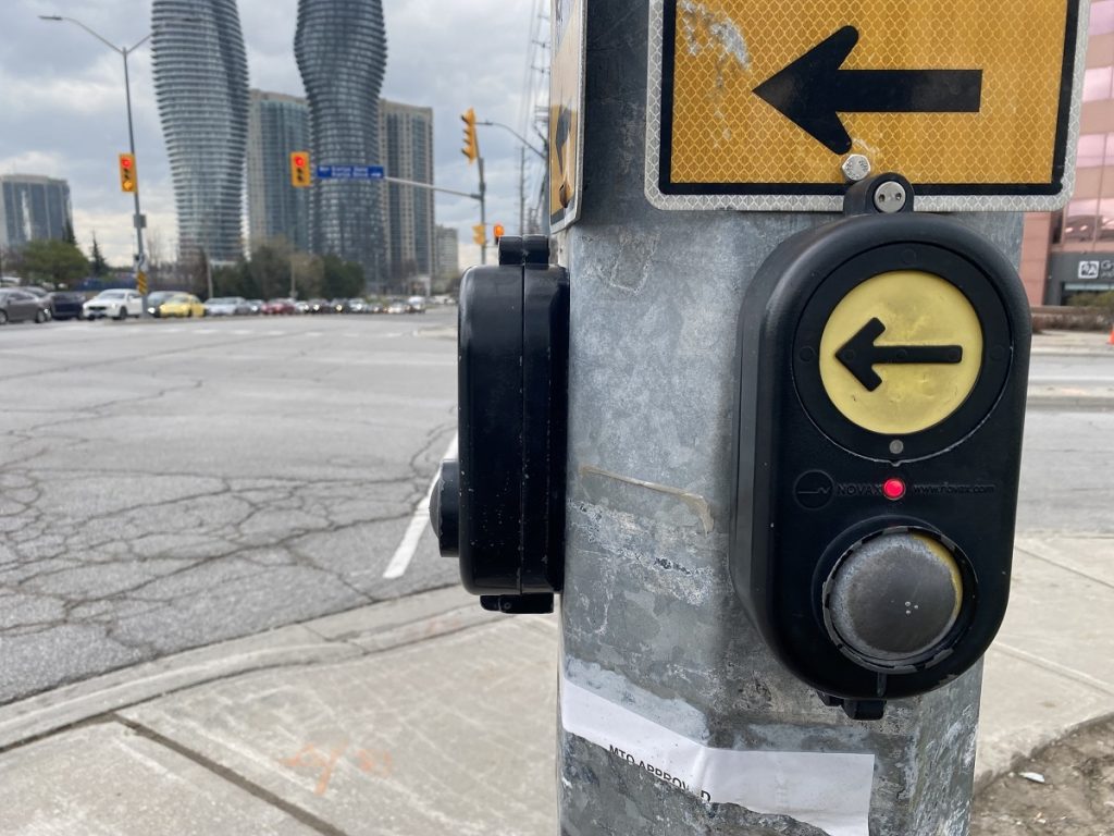 749 intersections have changed in Mississauga to make roads safer for ...