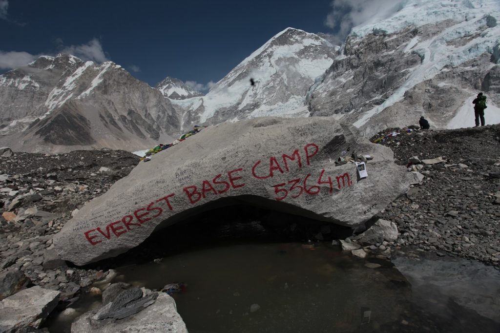 Mount Everest the destination for Mississauga couple and their fight ...