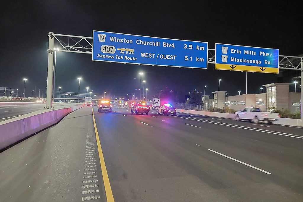 Highway 401 closed briefly for police response in Mississauga | INsauga