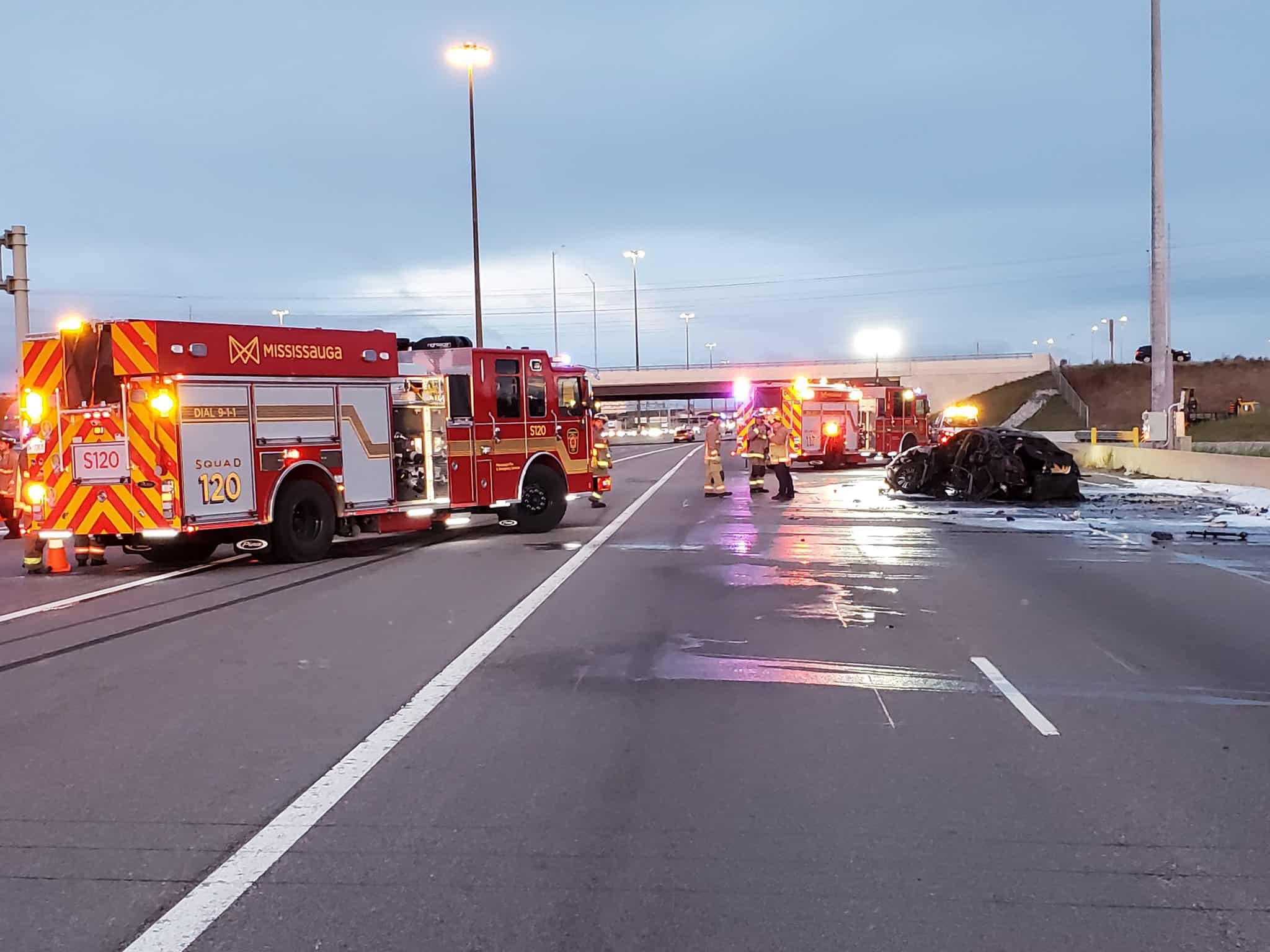 3 major collisions closed Hwy 410 on the border of Mississauga and ...