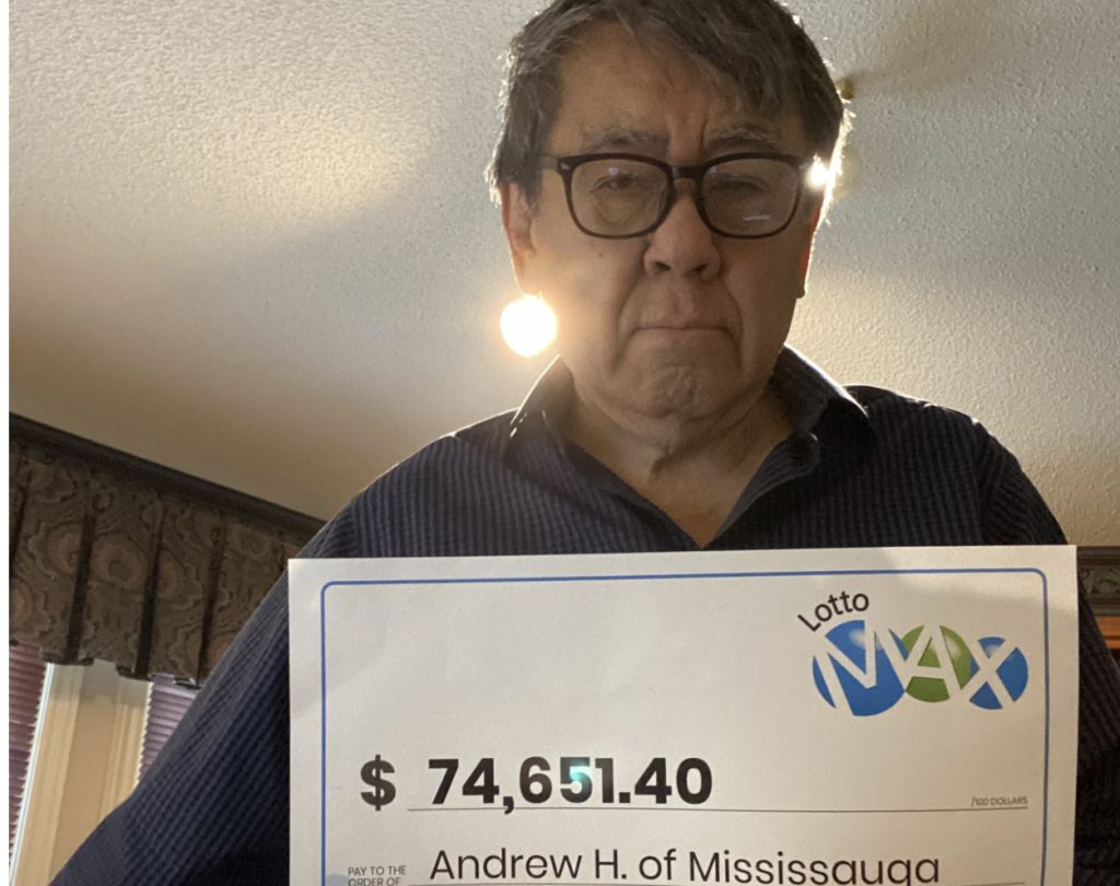 Latest lotto winner from Mississauga happy to pick up big cheque | INsauga