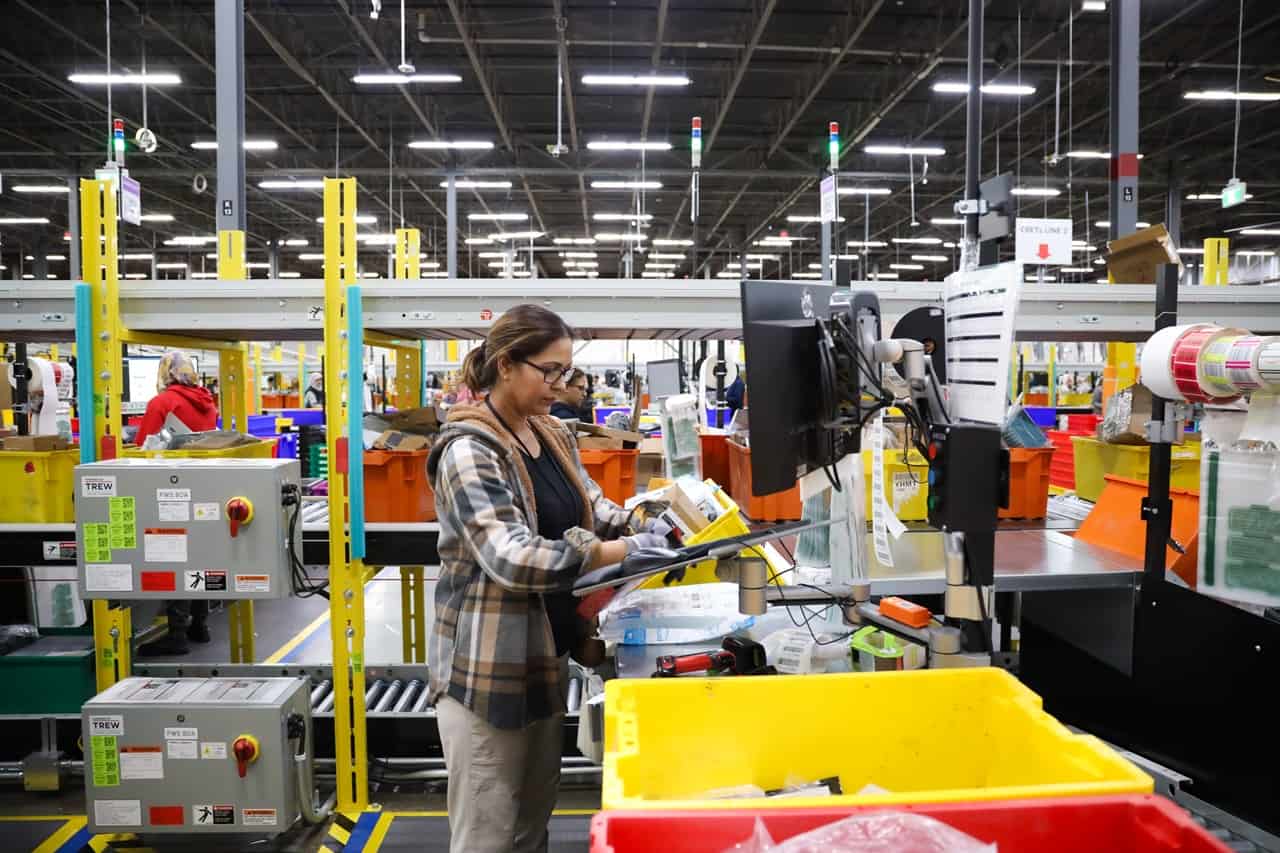 5 things to know when returning an Amazon gift in Ontario | INsauga