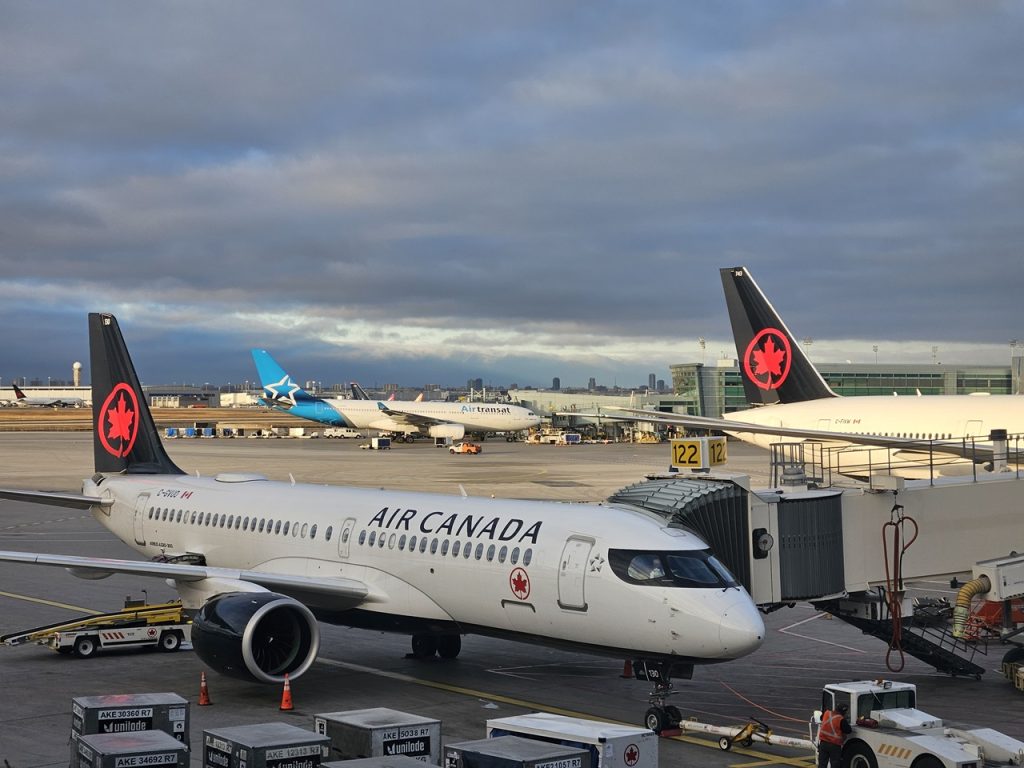 Major Canadian airline again ranks worst in North America for on-time ...