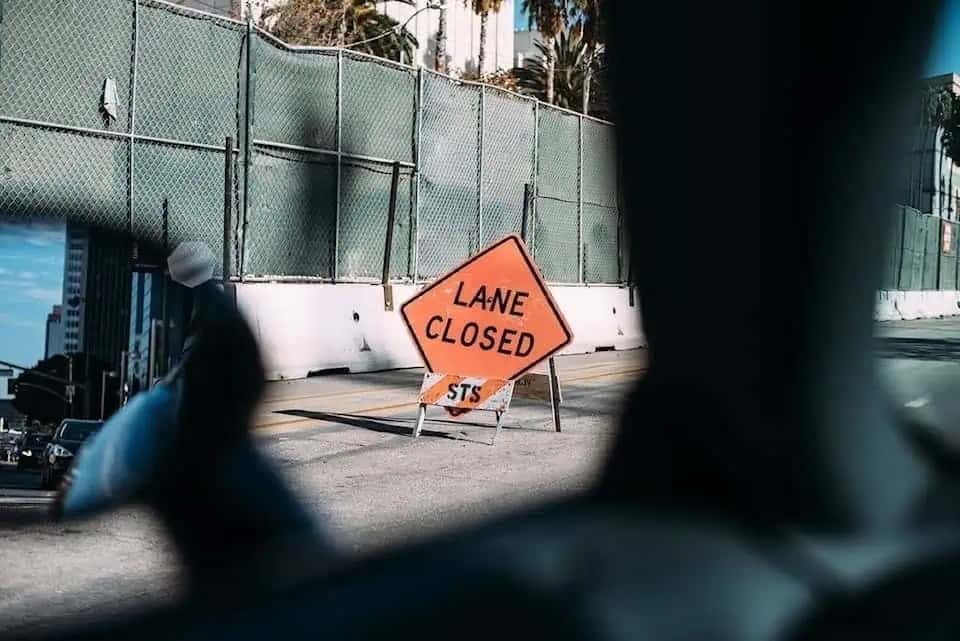 Lane closure near QEW will impact traffic in Mississauga | INsauga