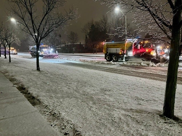 Here's where the snowplows are in Mississauga as storm cleanup ...