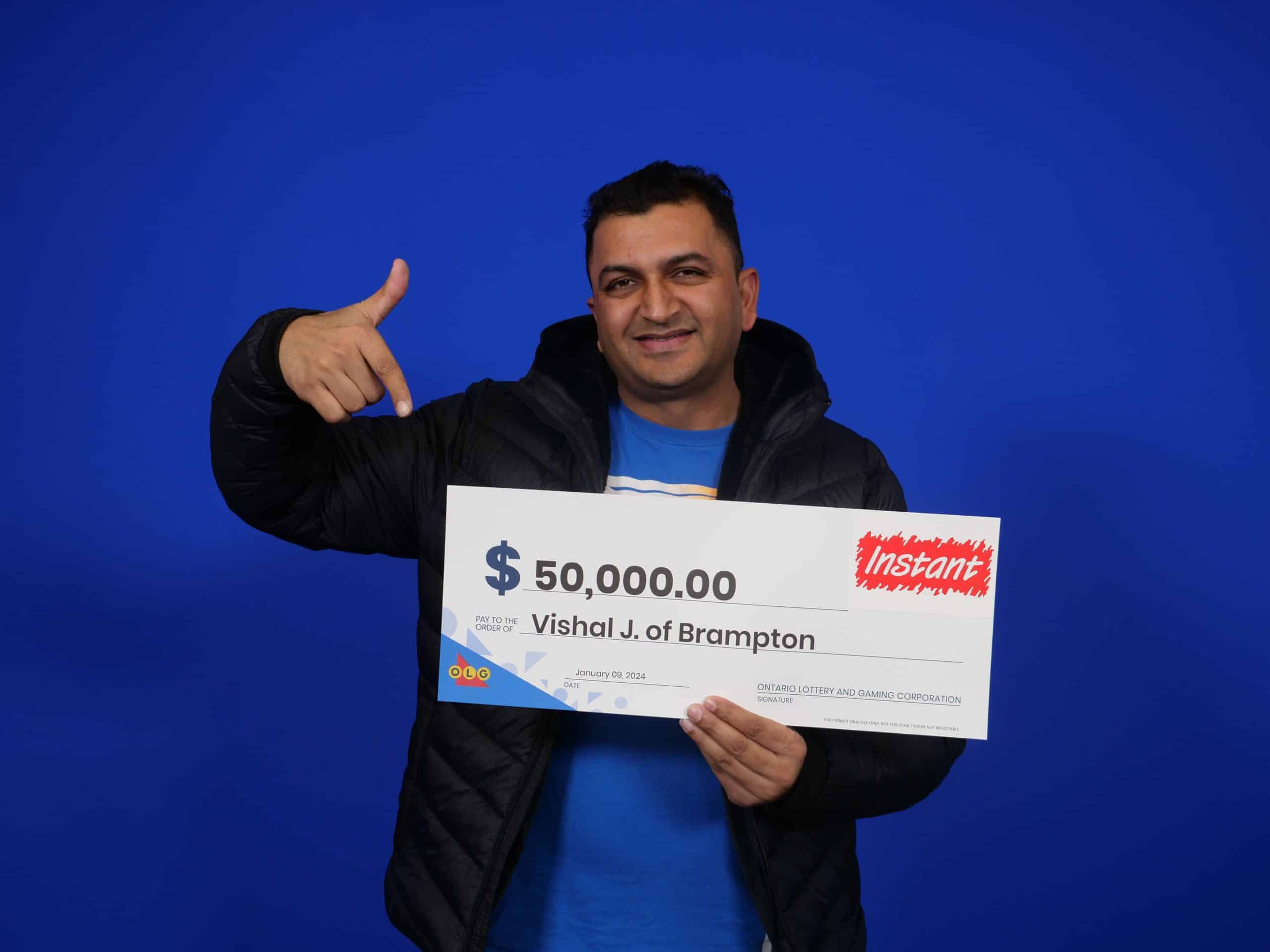Brampton father makes dreams a reality thanks to $50,000 lottery win ...