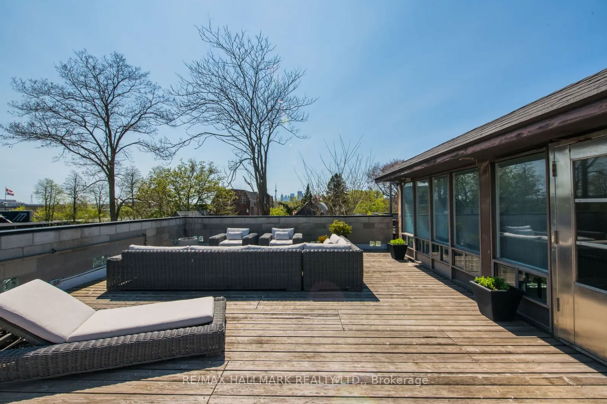 5 of the most extraordinary homes for sale in Ontario right now | INsauga