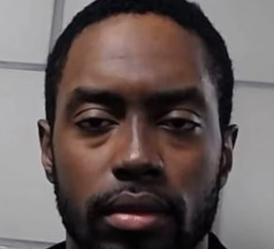 Mississauga fugitive back in Canada on murder charges after living in U ...