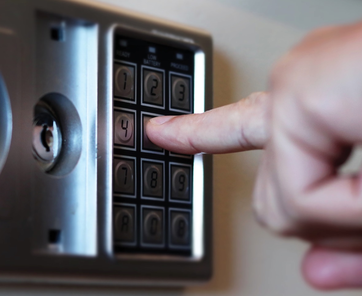 New safes meant to prevent drug robberies won't stop everyone ...