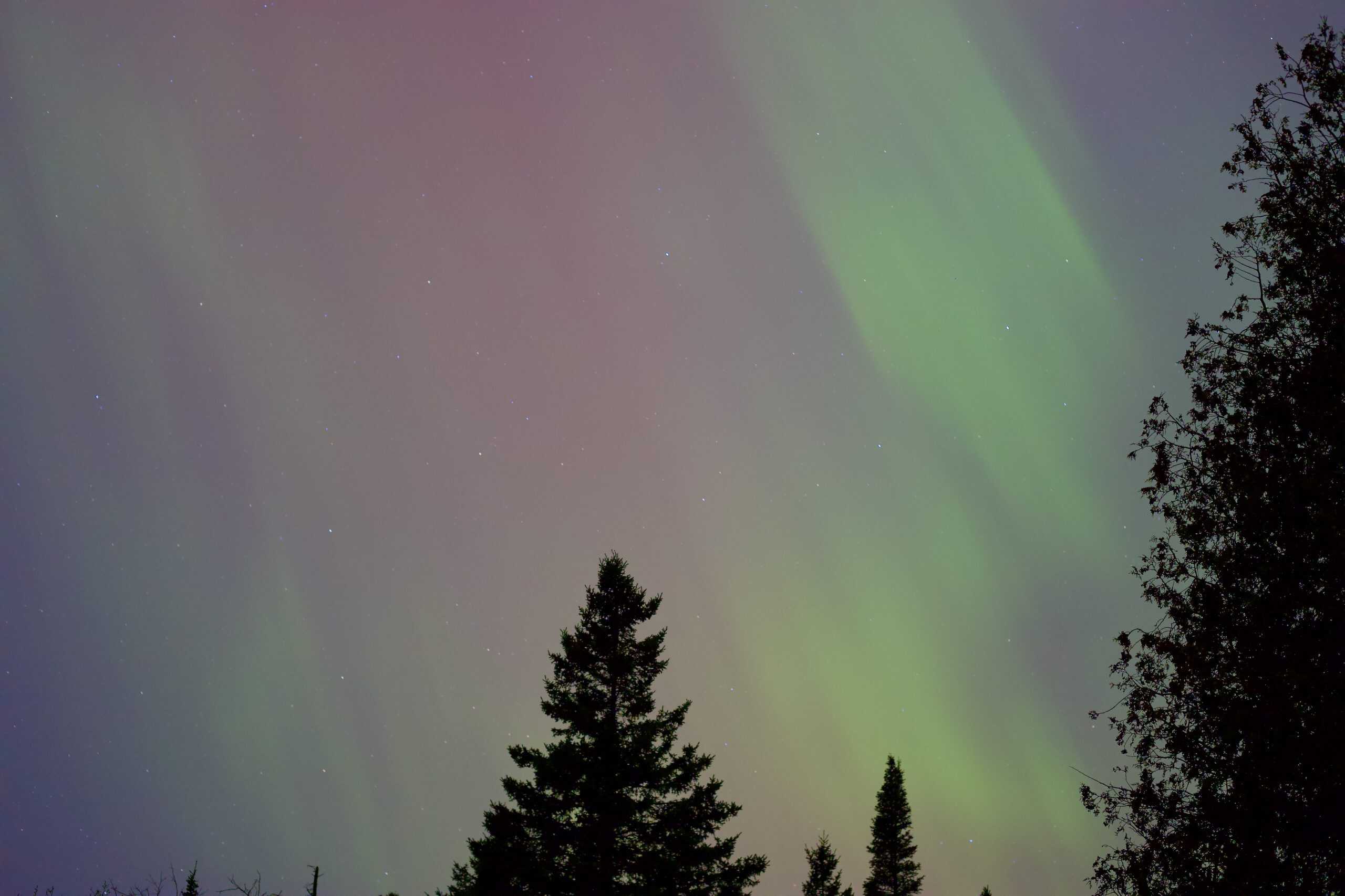 Rare photos of the Northern Lights from southern Ontario | INsauga