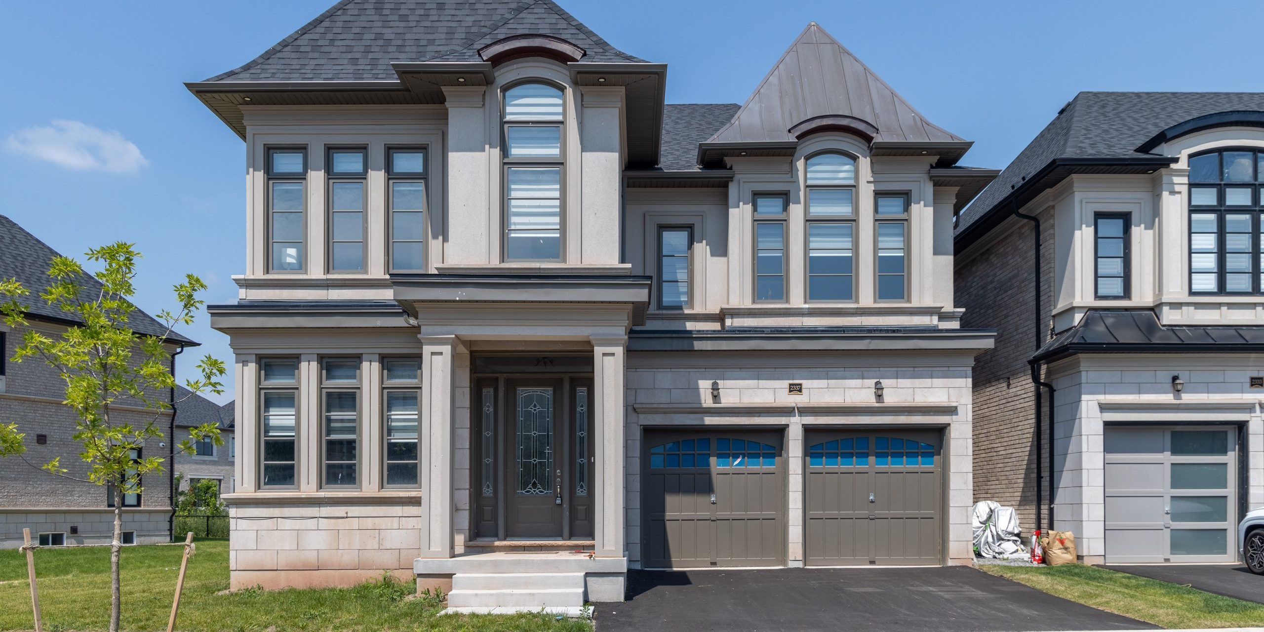 Halton House of the Week: Large Oakville home in prestigious Glen Abbey ...