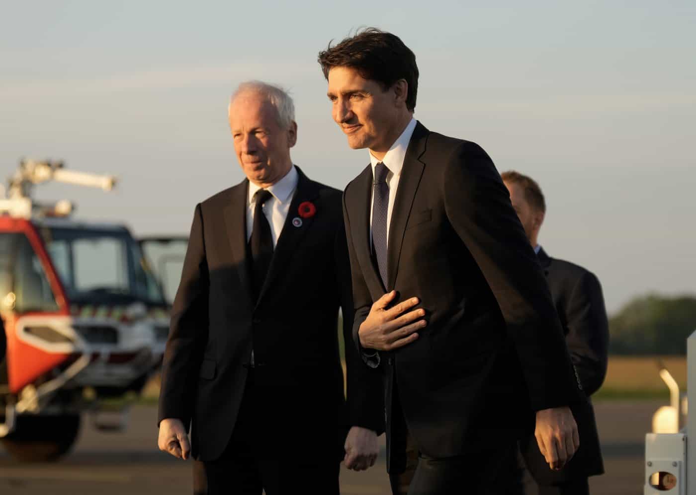 Canadians remember 80th anniversary of D-Day as sun shines on Juno ...