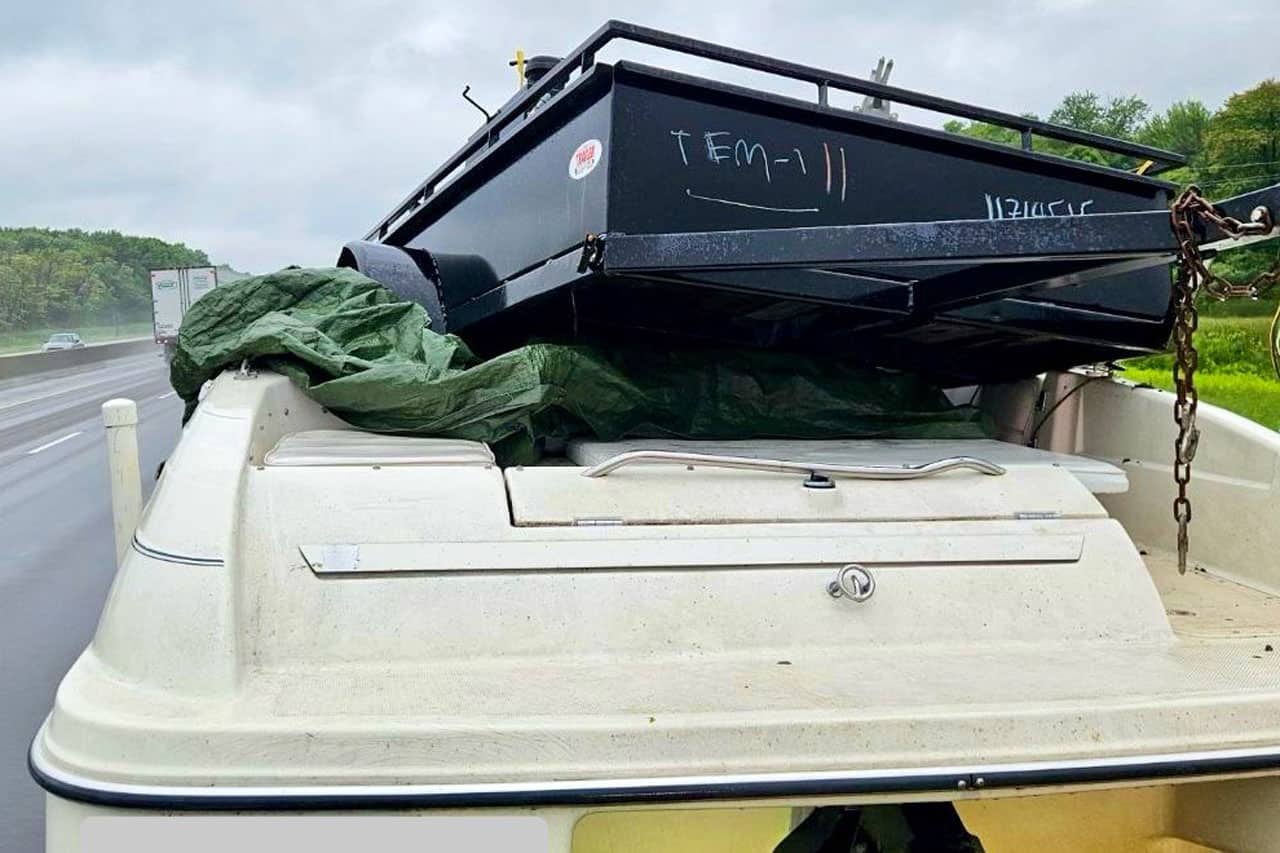 Driver hauls an entire trailer in a boat on an Ontario highway | INsauga