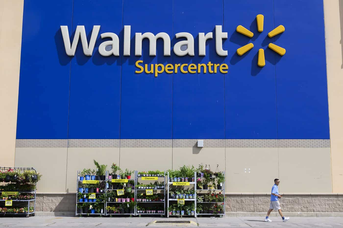 Ontario labour board certifies Unifor to represent workers at Walmart ...