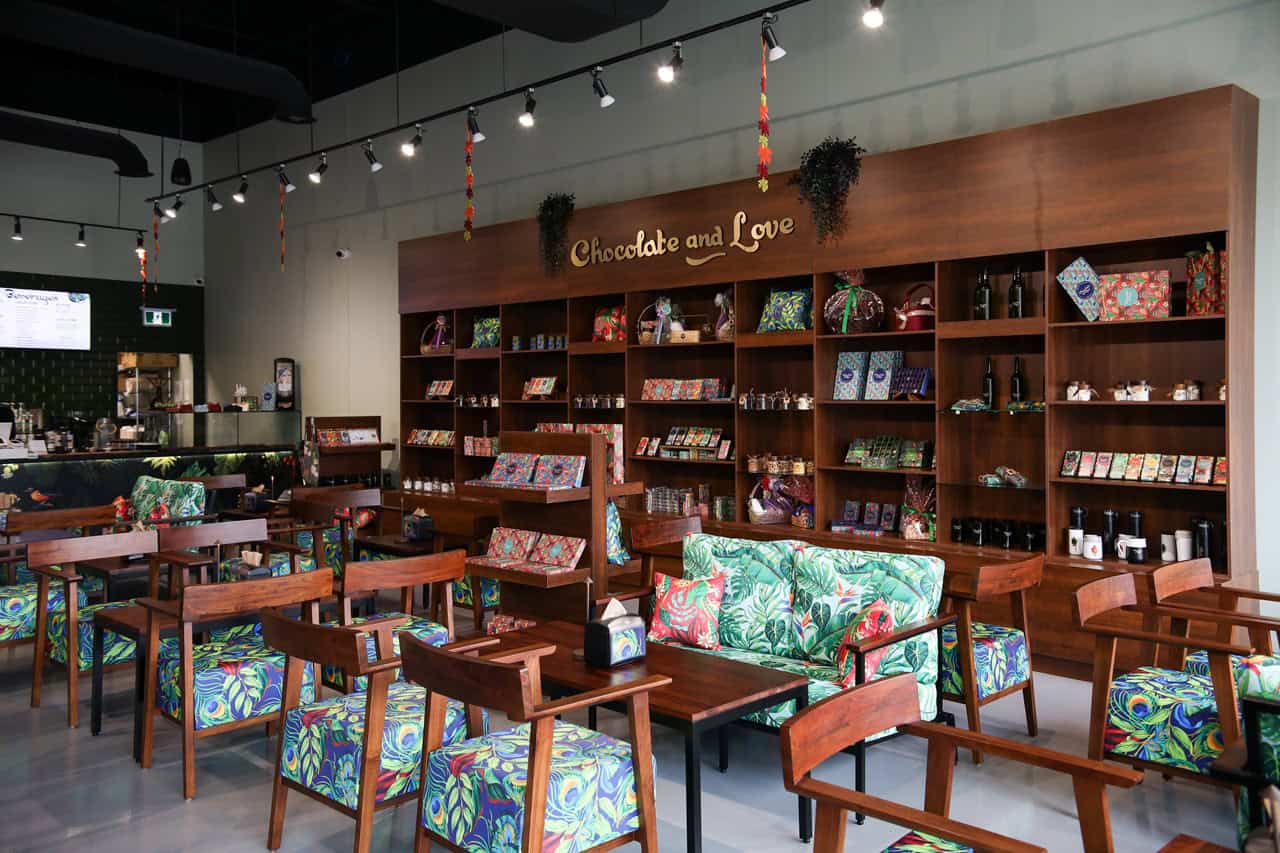 New chocolate café, doughnut shop and bakery open in Mississauga | INsauga