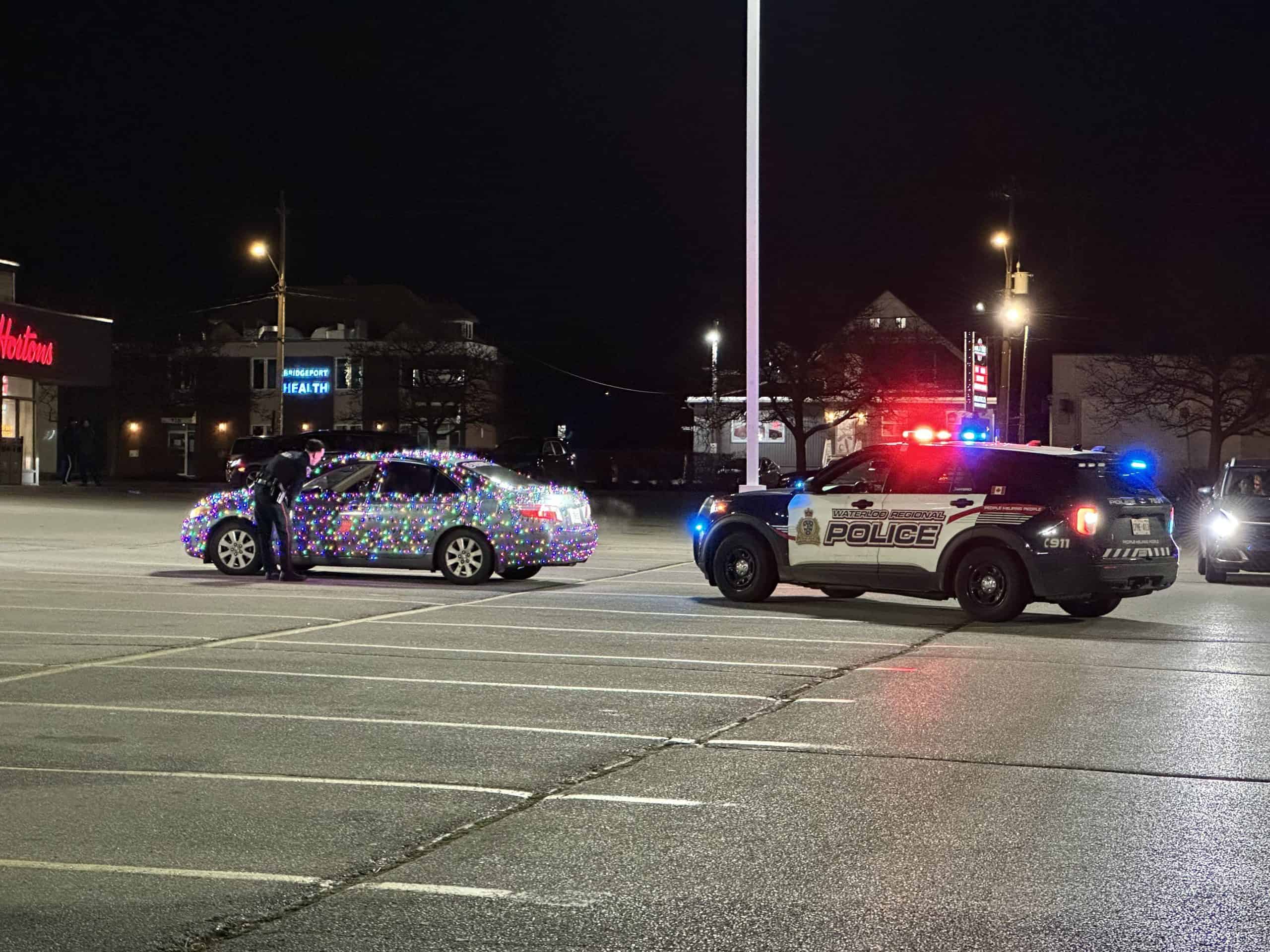 Don't cover your car with Christmas lights, police in Ontario warn ...
