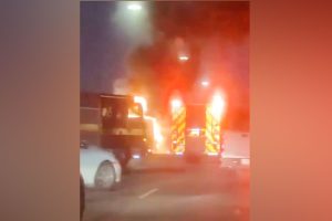 VIDEO: Truck bursts into flames after crash on Highway 401 in Toronto ...