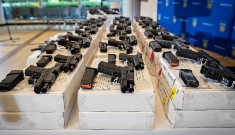 Record number of illegal guns seized in Mississauga, Brampton: police ...