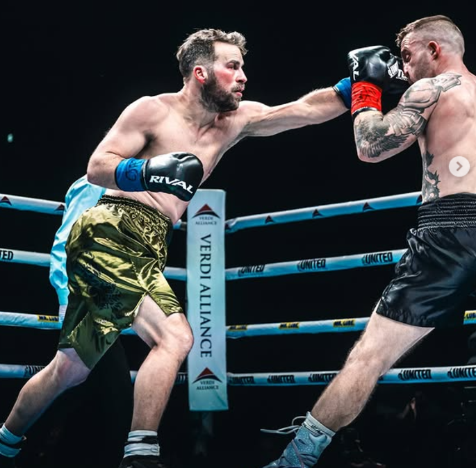 Brampton fighter shines but Oshawa boxers go down in explosive card in ...
