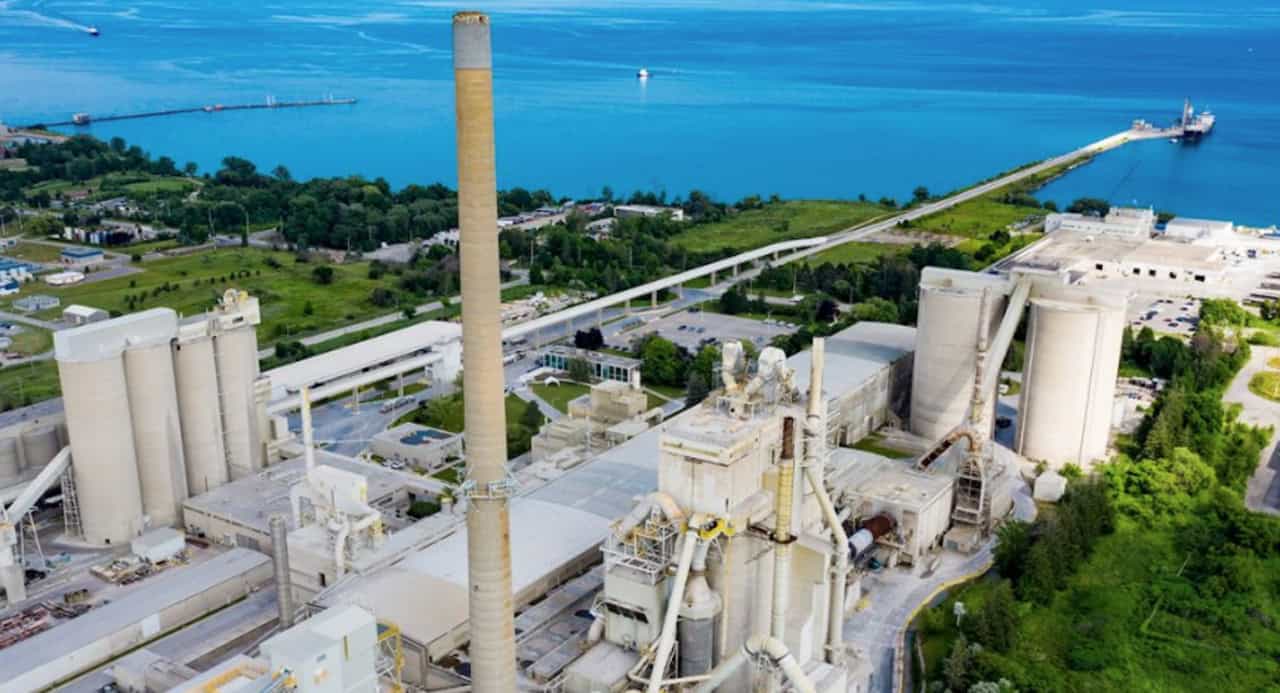 Air quality in question as Mississauga cement plant takes steps to burn ...