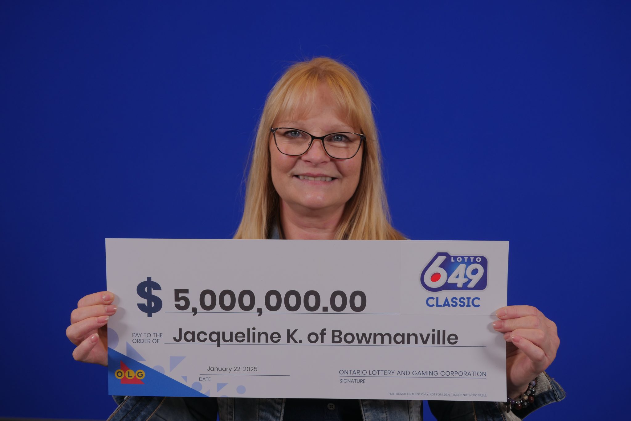 Multimillion-dollar lotto win set to change Bowmanville, Ontario woman ...