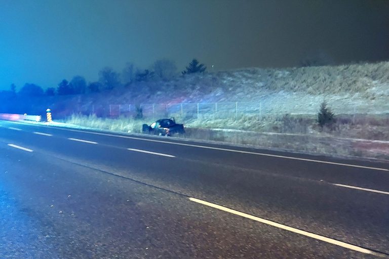 UPDATE: 9-year-old boy dies in crash on the QEW in Oakville, Ontario ...