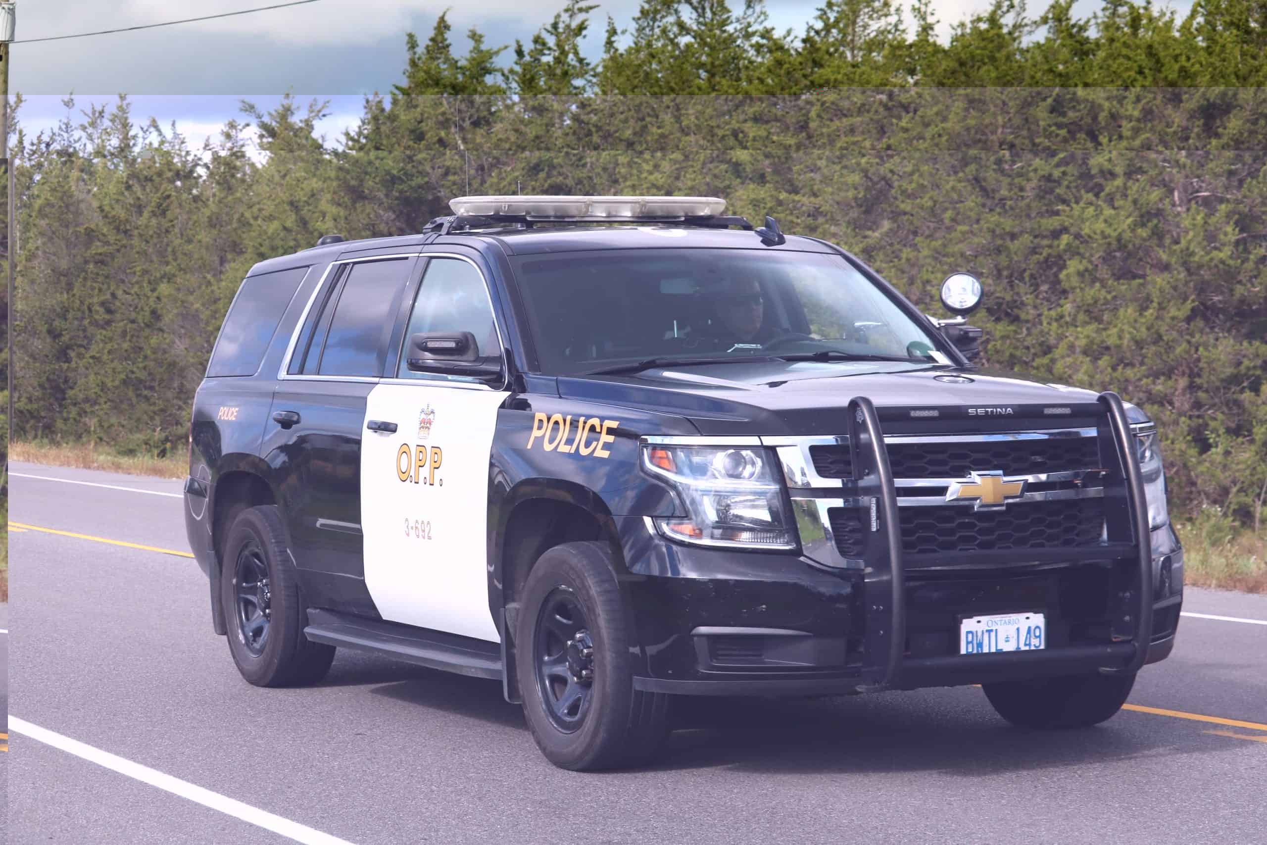 Head-on-collision in eastern Ontario sends one to hospital with life ...