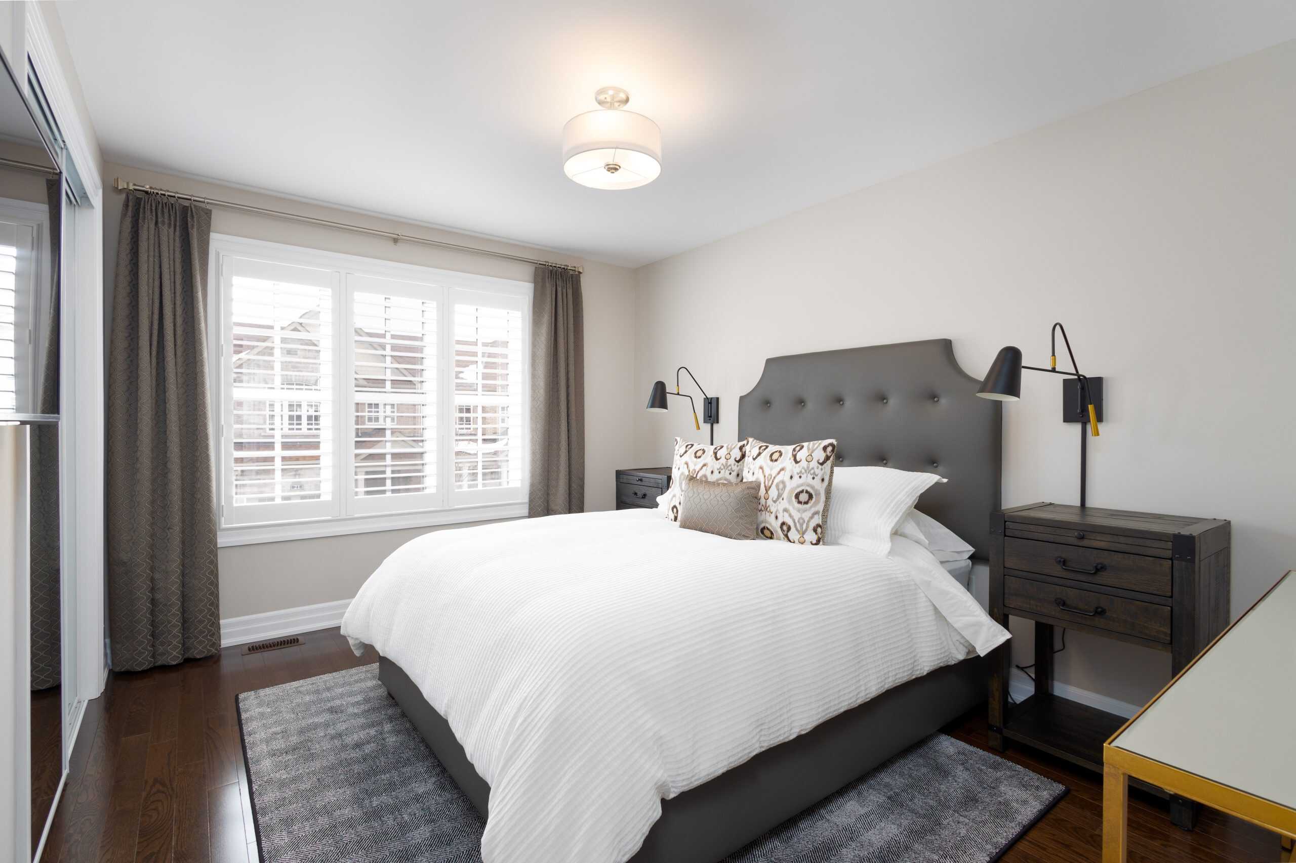 Niagara House of the Week: Sleek new townhouse in Niagara-on-the-Lake ...
