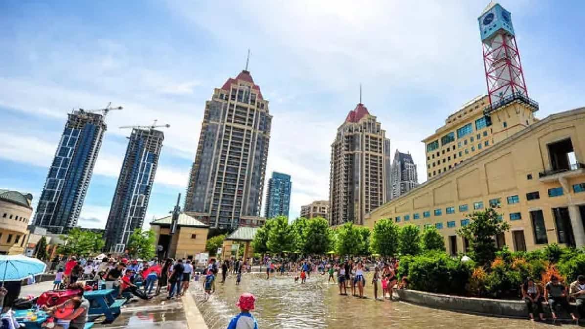 Splash pads, Celebration Square fountain open for the season in ...