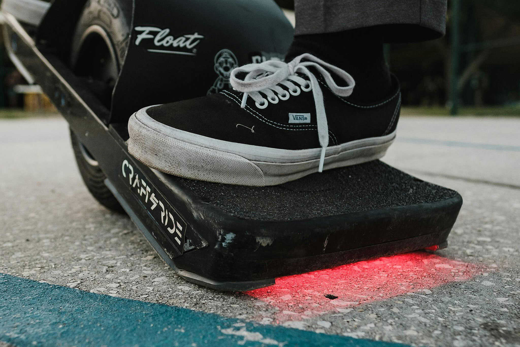Teen hit while riding a hoverboard in Ontario | INsauga
