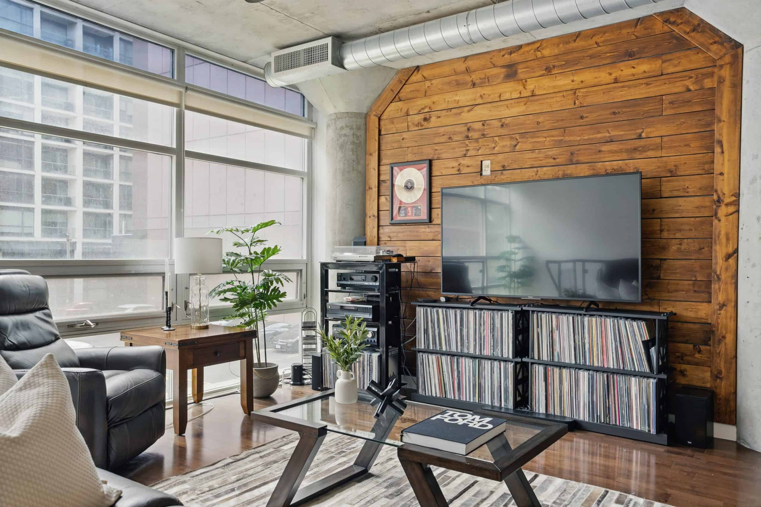 House of the week: Industrial-style loft in trendy Toronto area | INsauga