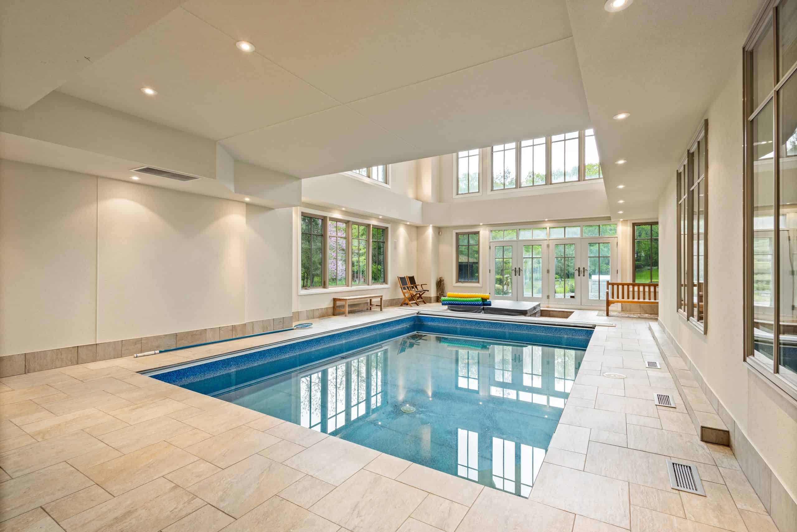 Niagara House of the Week: Massive custom-built estate steps away from ...