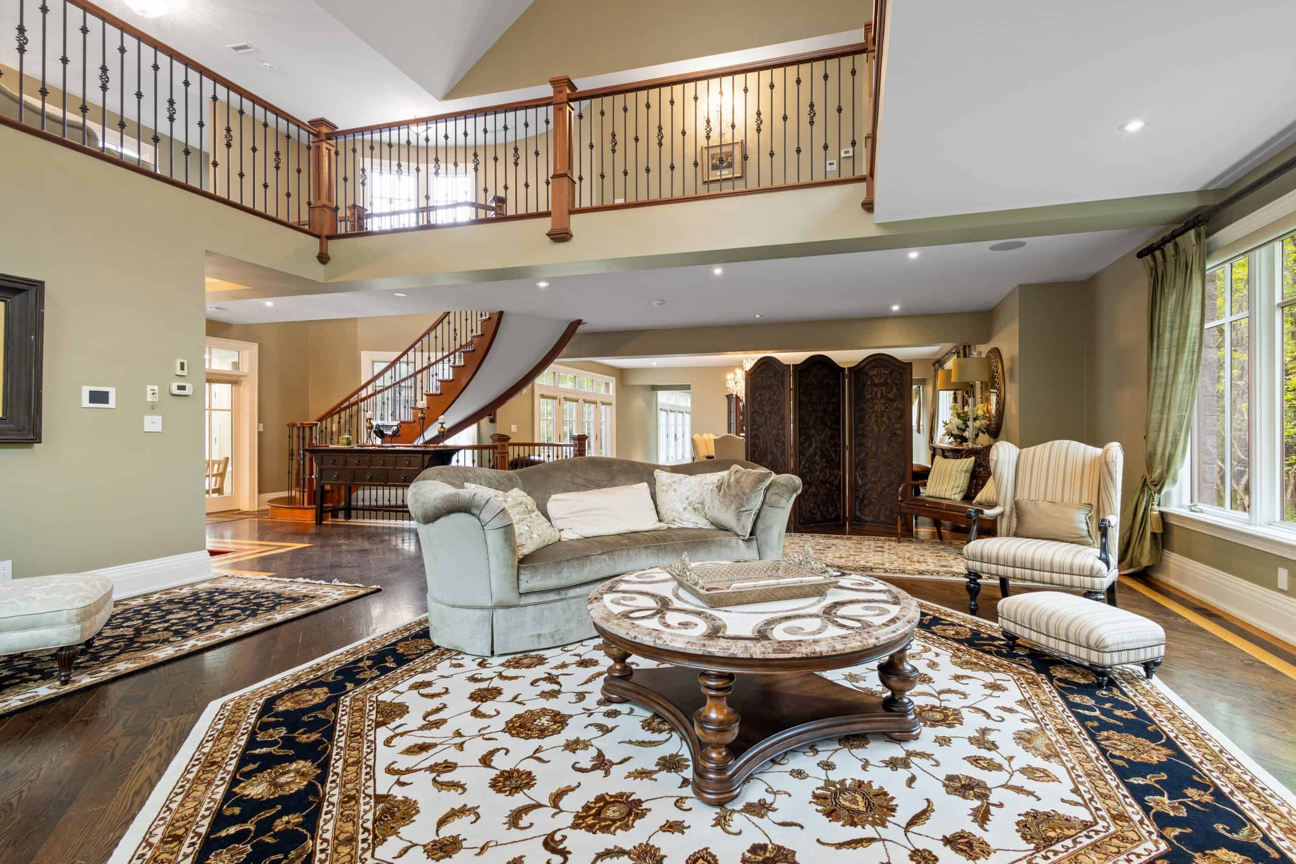 Niagara House of the Week: Massive custom-built estate steps away from ...