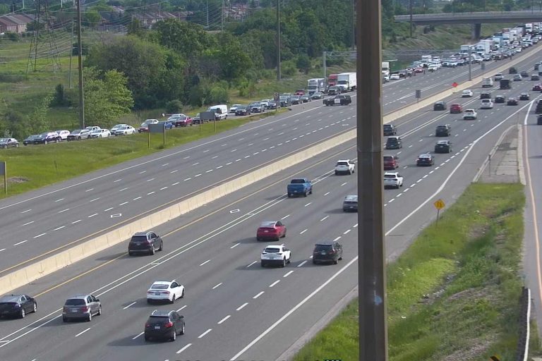 LANES CLOSED: Collision shuts lanes on Highway 403 in Mississauga | INsauga