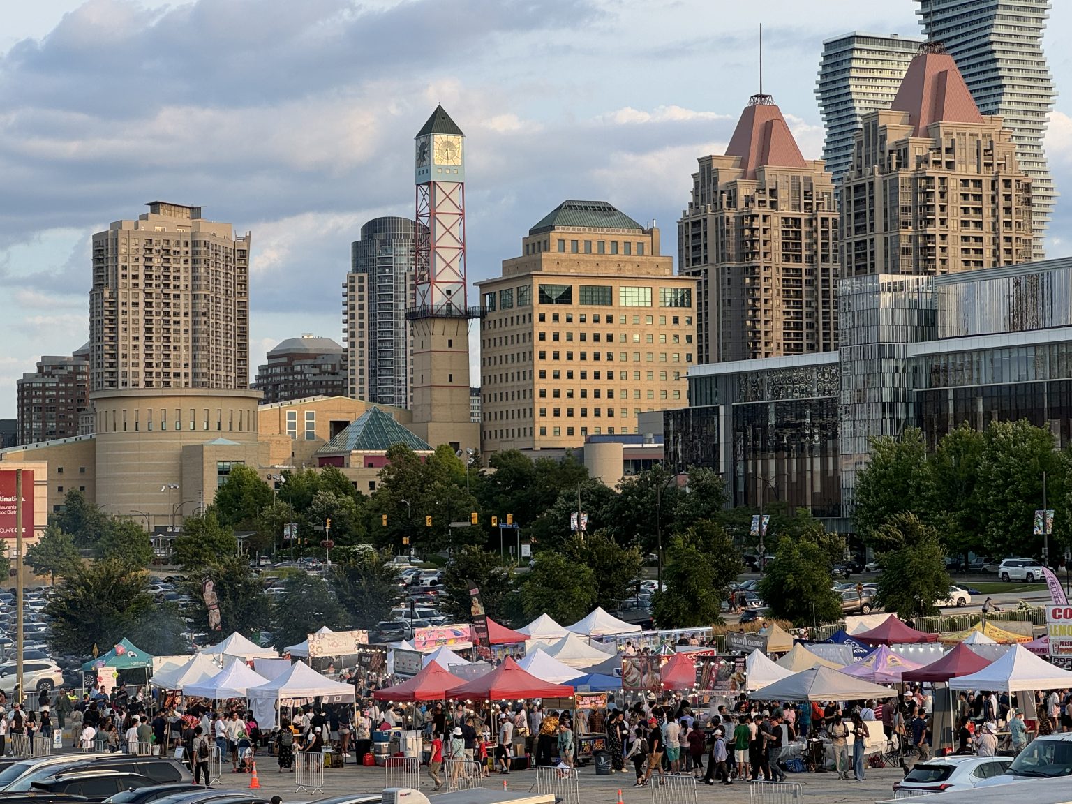 Huge Asian Night Market returns to Mississauga and expands to other ...