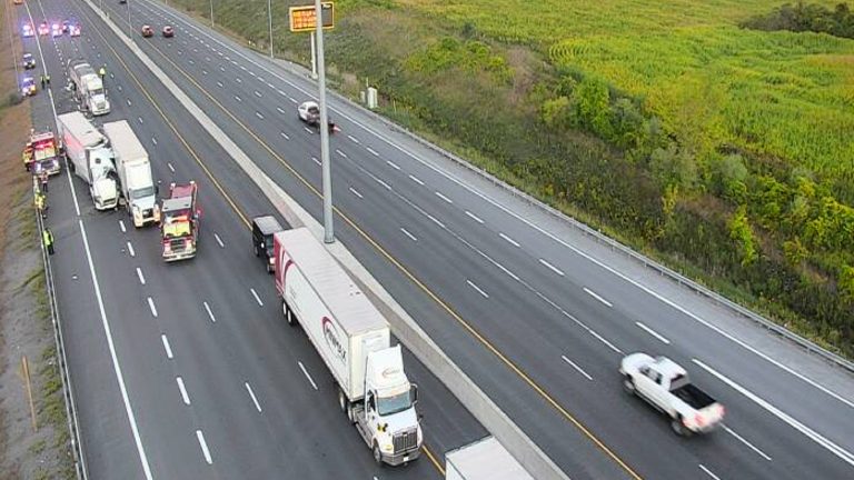 CLOSURE: Highway 401 closed due to 2 crashes in Ontario, one dead | INsauga