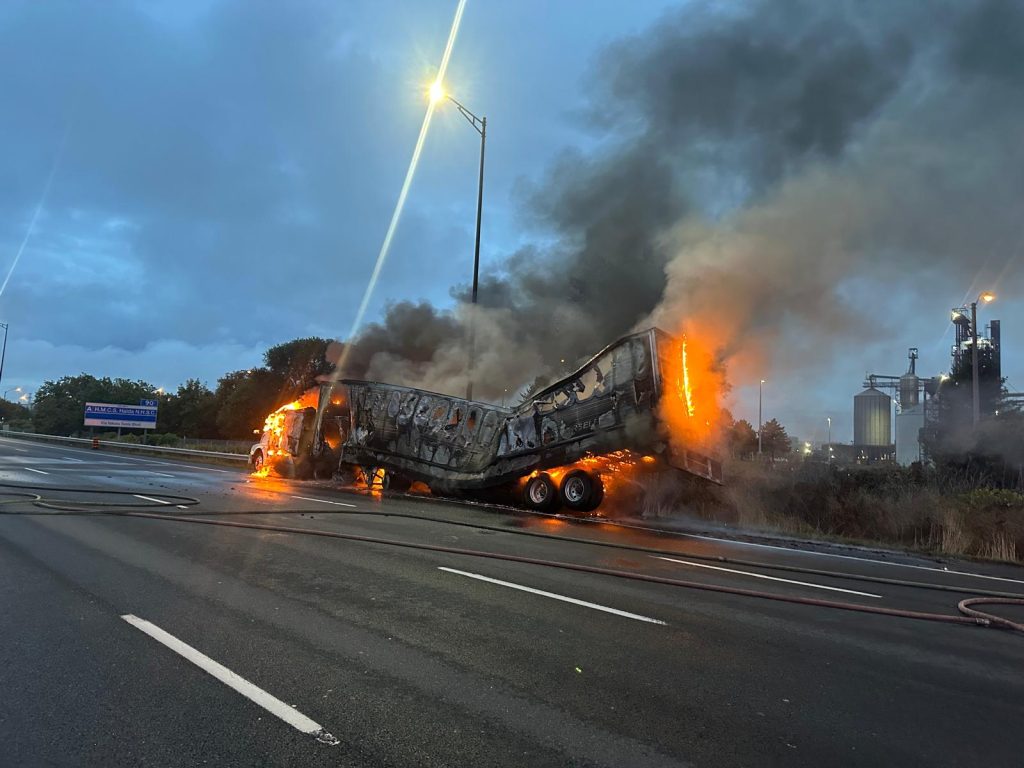 HIGHWAY CLOSURE: Fiery crash shuts down lanes on QEW in Ontario | INsauga