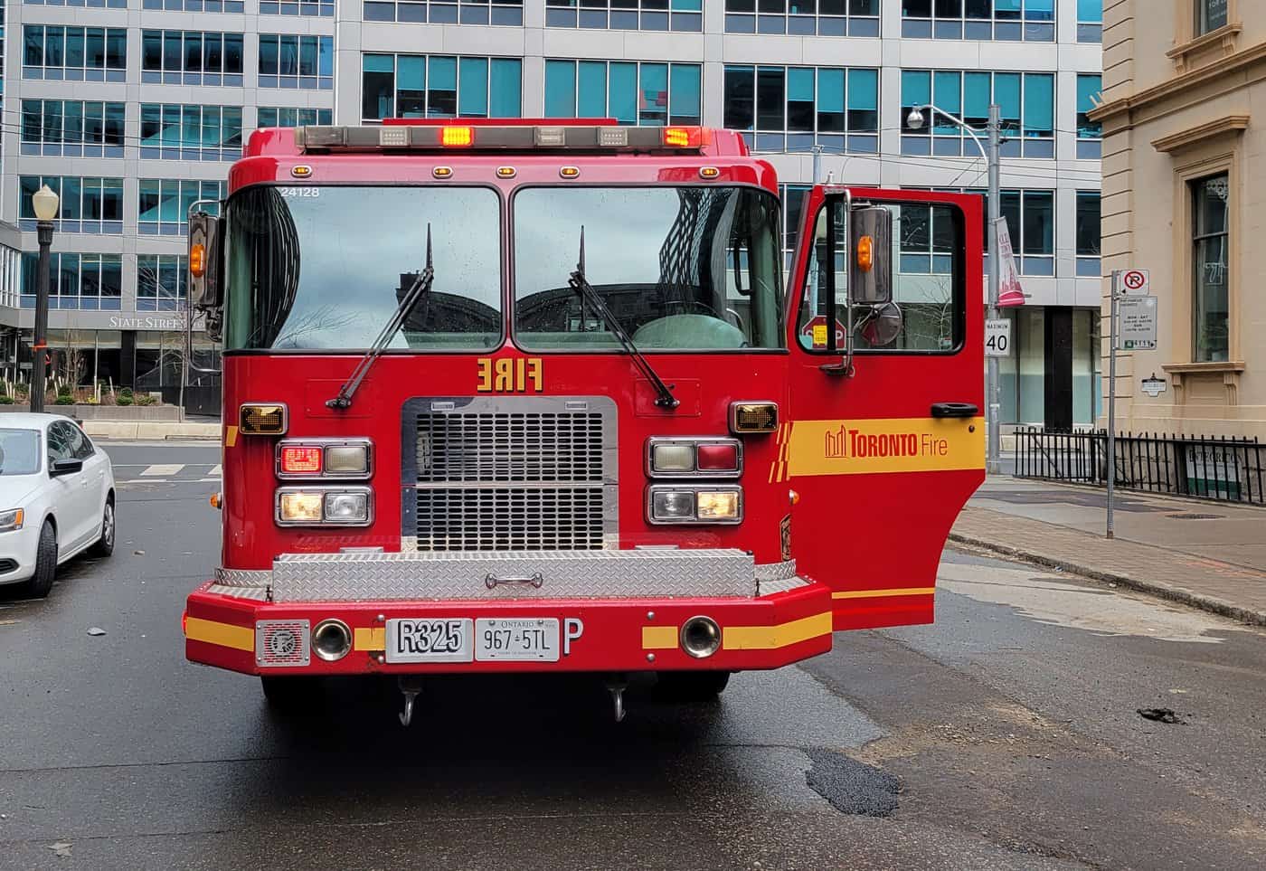 Seven people injured, some critically, in fire at Toronto building ...