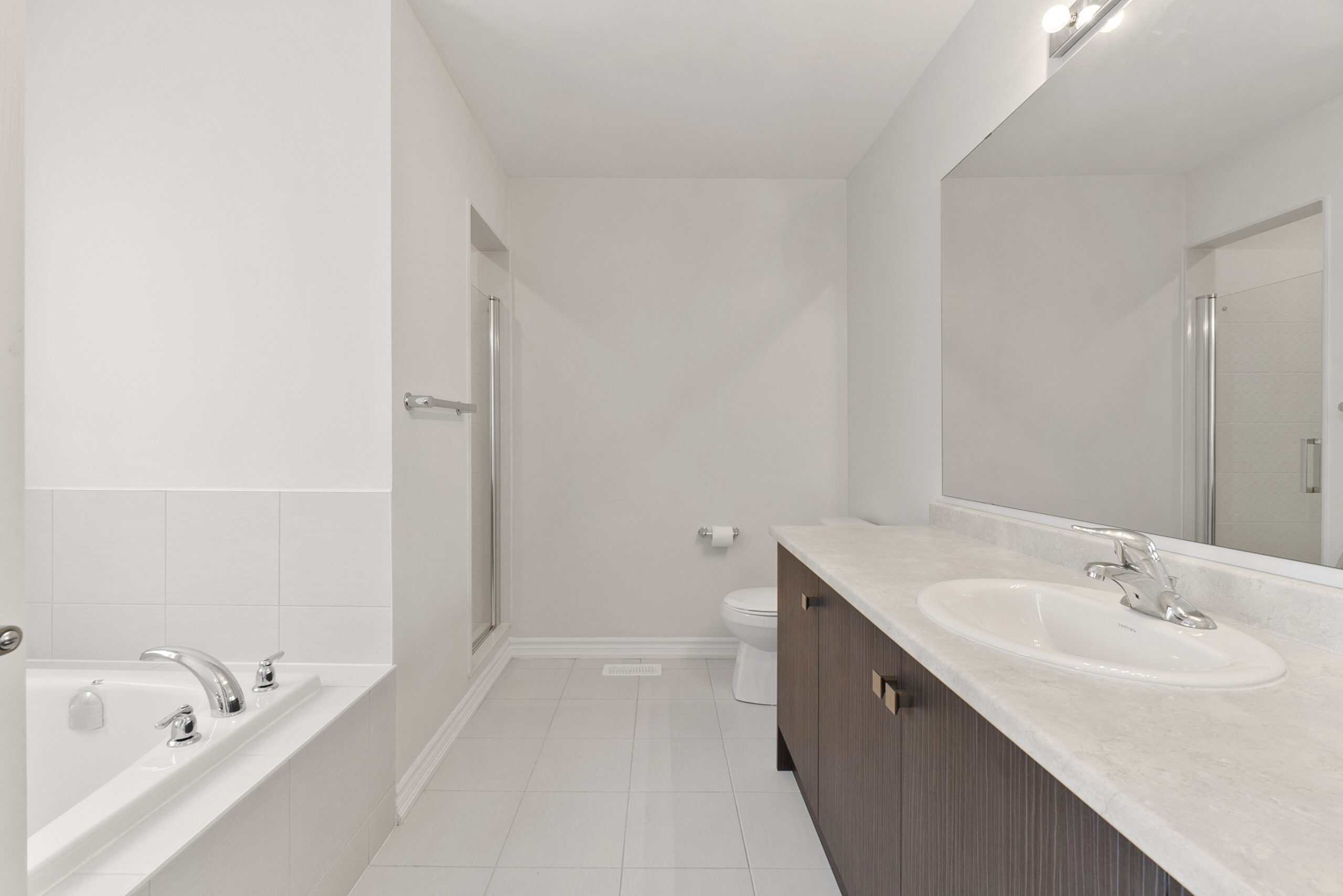 Niagara House of the Week: Spacious family home with open-concept main ...